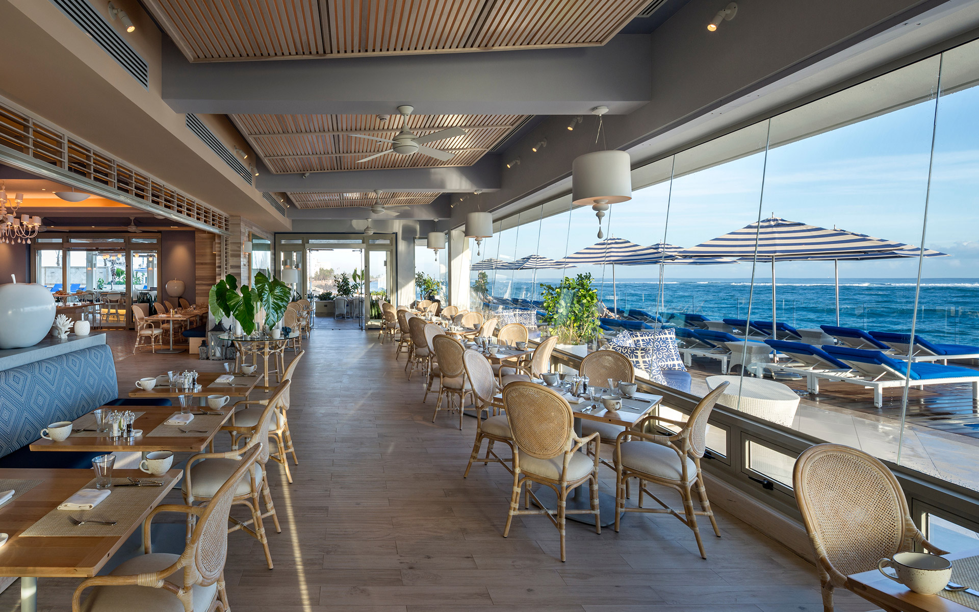 Ola Bistro | Oceanfront Caribbean Dining in San Juan